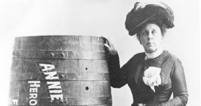 Annie Taylor a descendu les chutes du Niagara en tonneau à 63 ans… Et ...