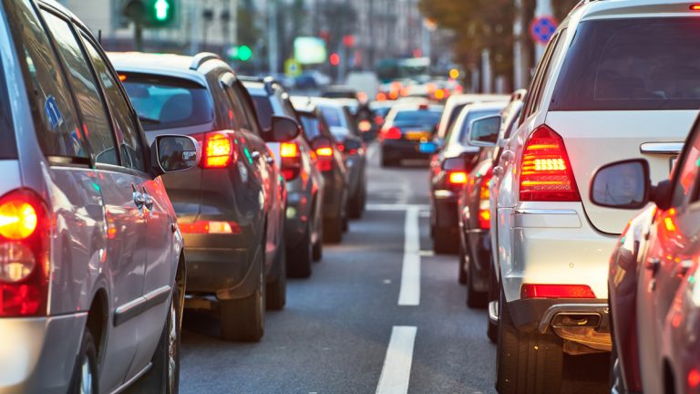 Comment se forment les embouteillages sur les routes