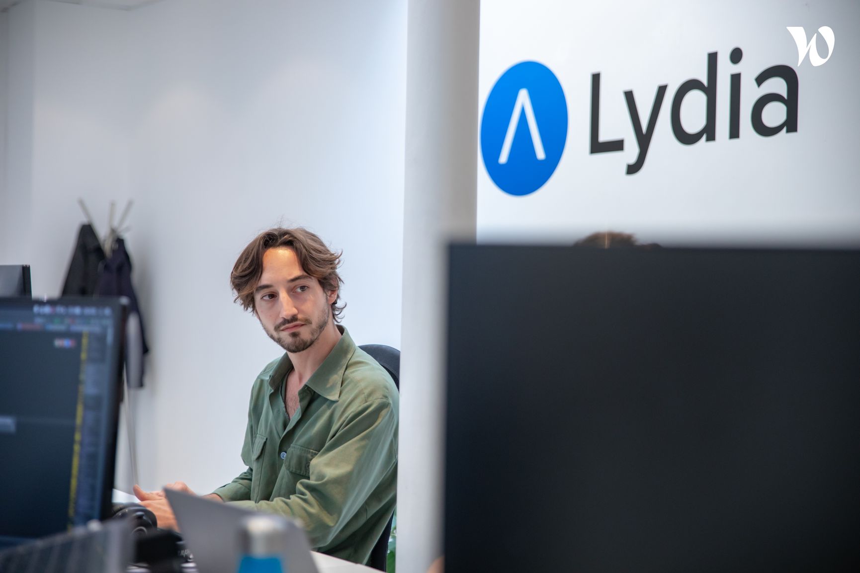 Lydia : Du remboursement entre proches à une véritable alternative aux ...
