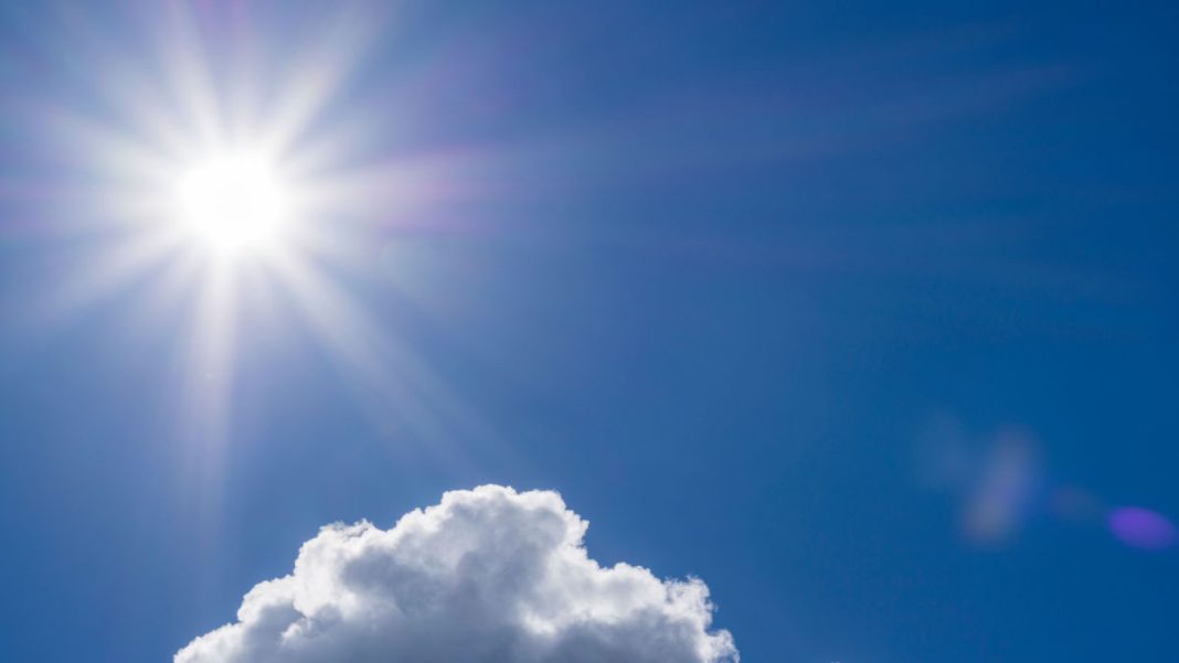 Le Soleil est-il passé du jaune au blanc au cours de ces dernières ...