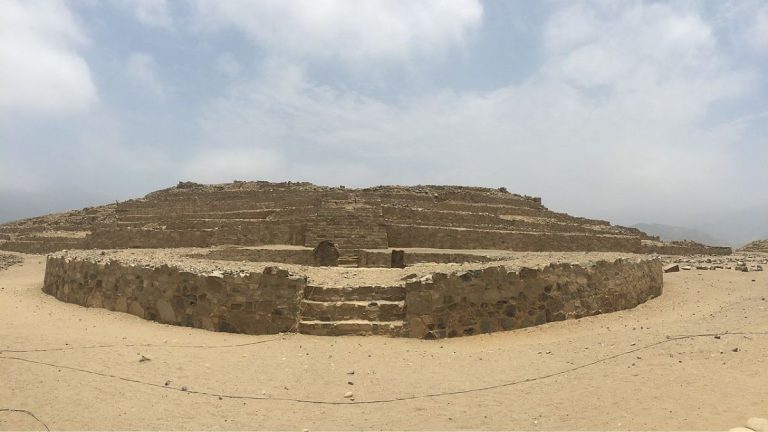 La plus ancienne cité d'Amérique dévoile une nouvelle pyramide de plus ...