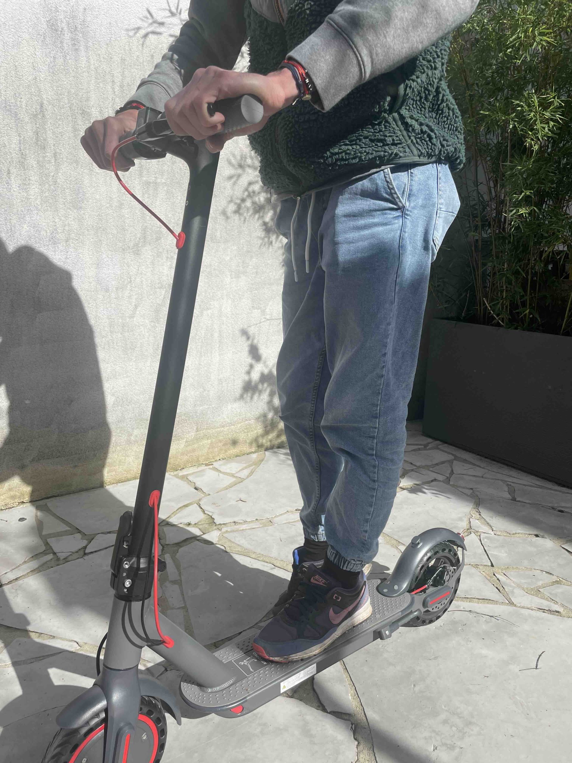 AOVO Pro scooter électrique ES80 M365 Pro : test et avis complet sur ...