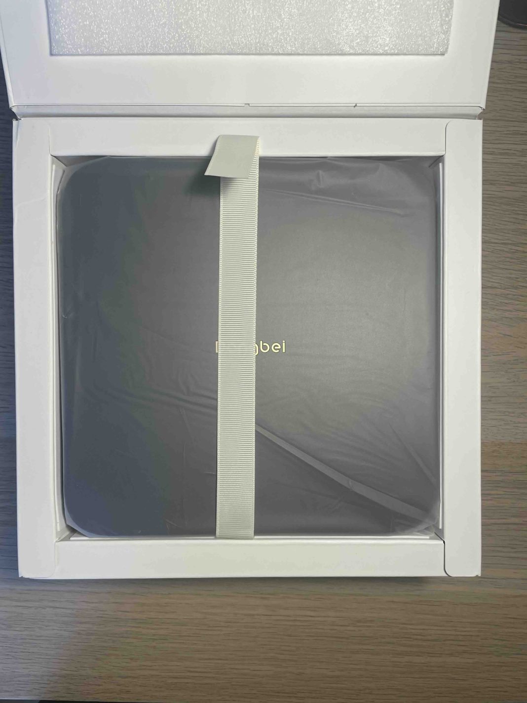 Test et avis complet sur le vidéoprojecteur laser Dangbei Atom, à la ...