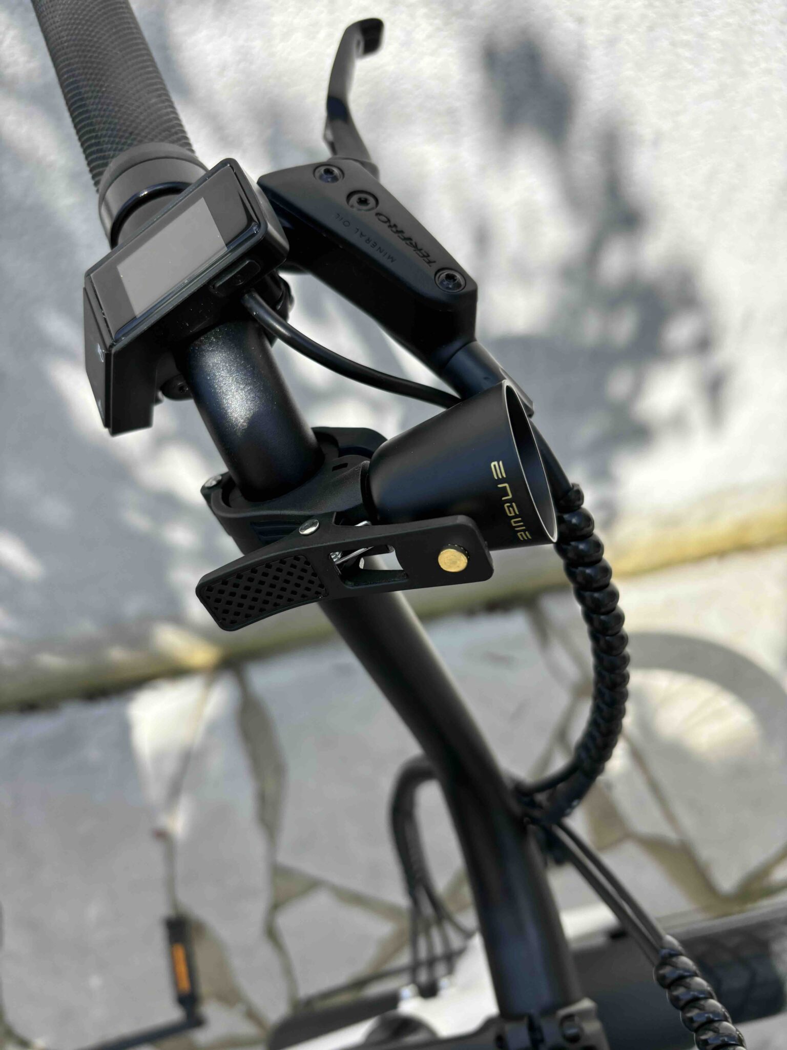 Test et avis sur le vélo électrique Engwe P275 ST : Design et ...