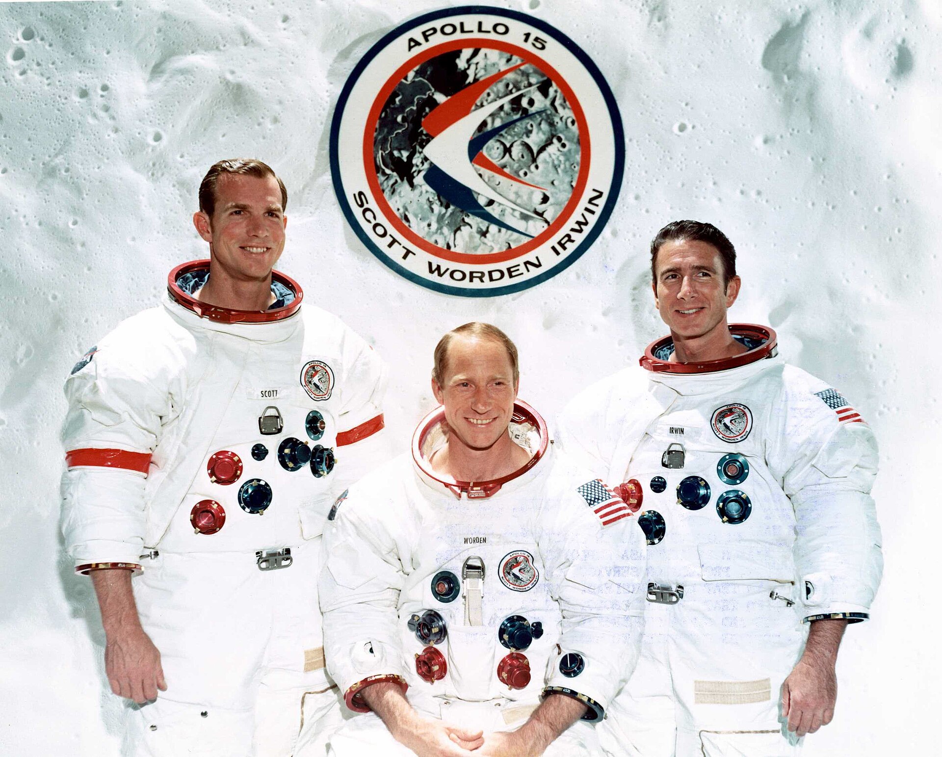 Le saviez-vous ? En 1971, l'équipage d'Apollo 15 a fait un trafic de ...