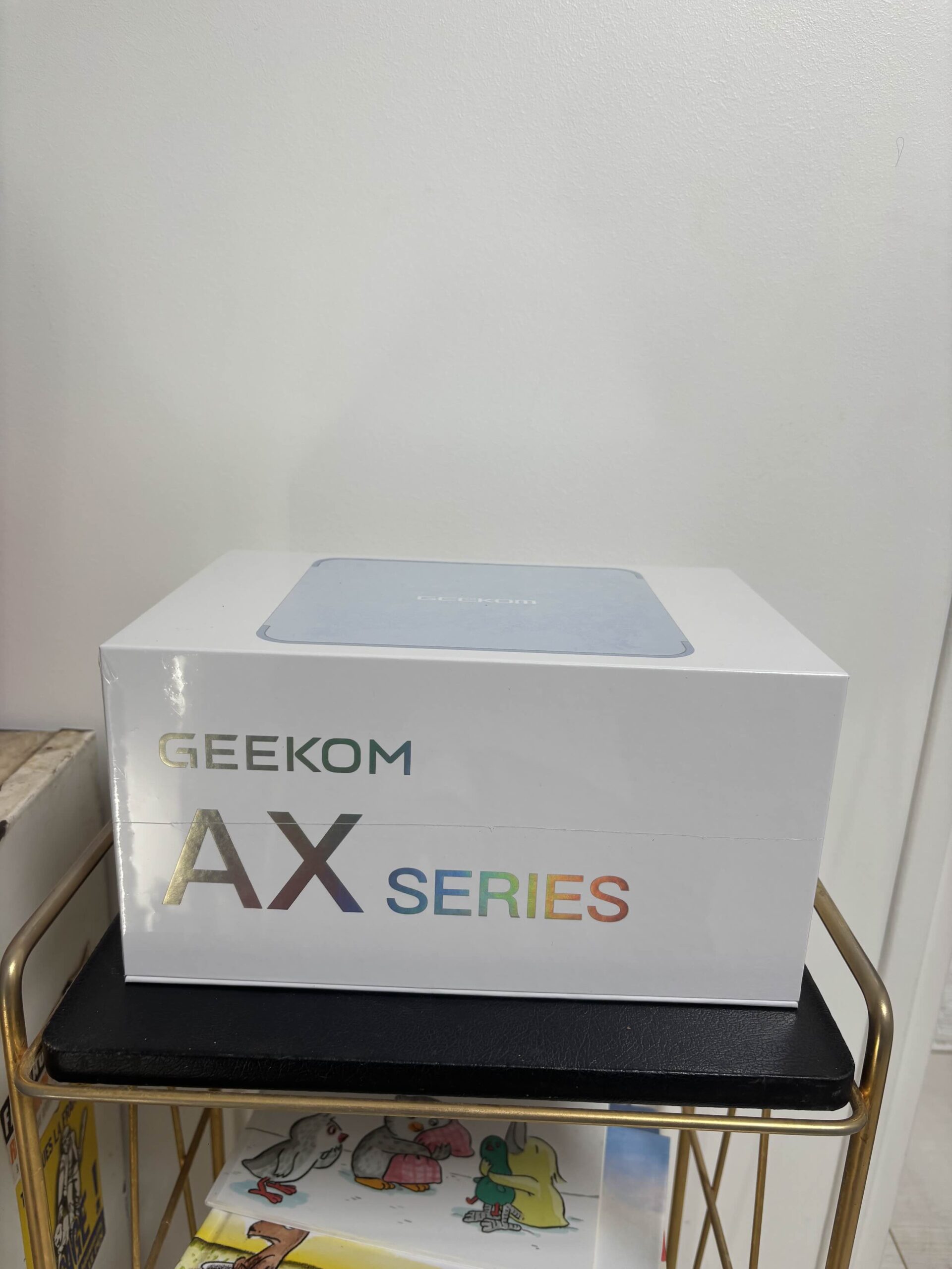 Test du Geekom AX8 Pro AI : Mini PC puissant avec AMD Ryzen 9 8945HS